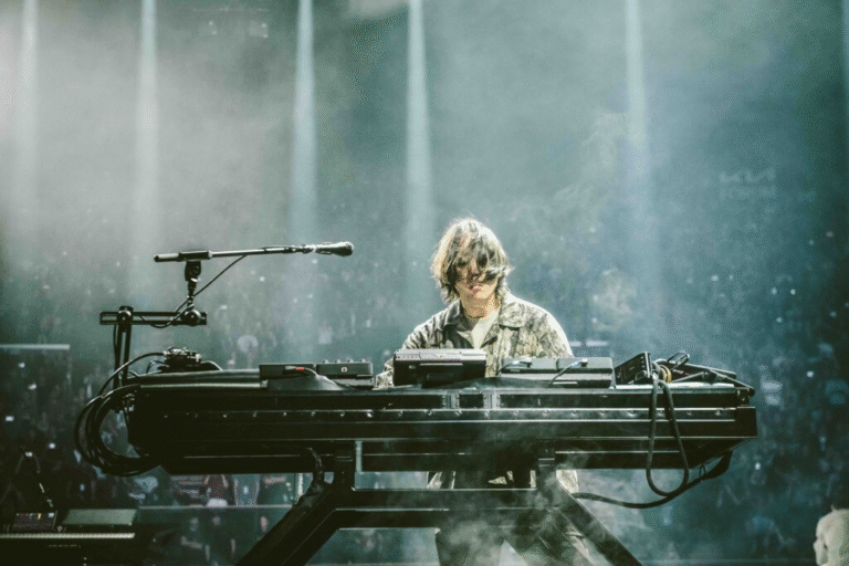 Joe Hahn: Biografía del DJ de Linkin Park